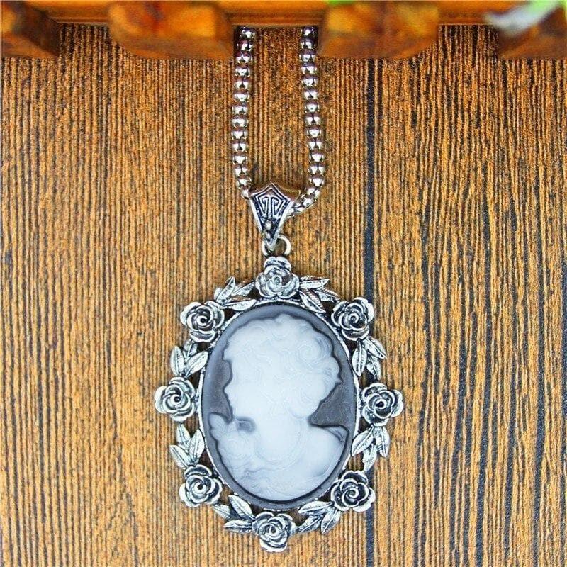 Collier Camée | La Boutique Steampunk